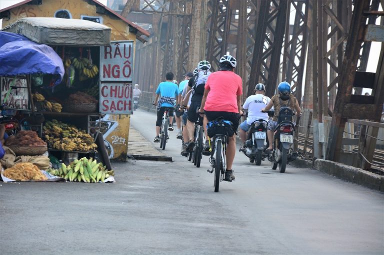 Hanoi Bicycle Tours: Bicycle Tours Hanoi City Half Day